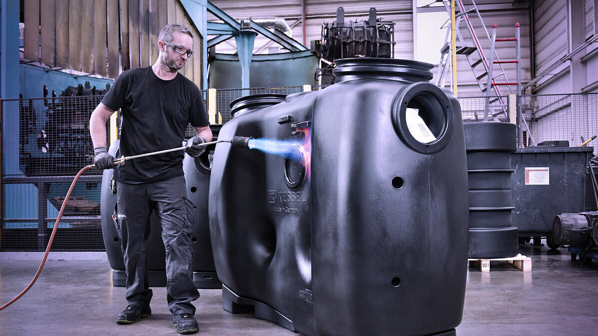 EasyClean free grease separator - KESSEL - mastering water